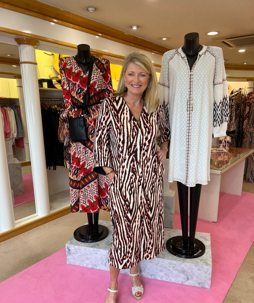 Enjoy the new styling video with Susanna showcasing a fabulous array o ...