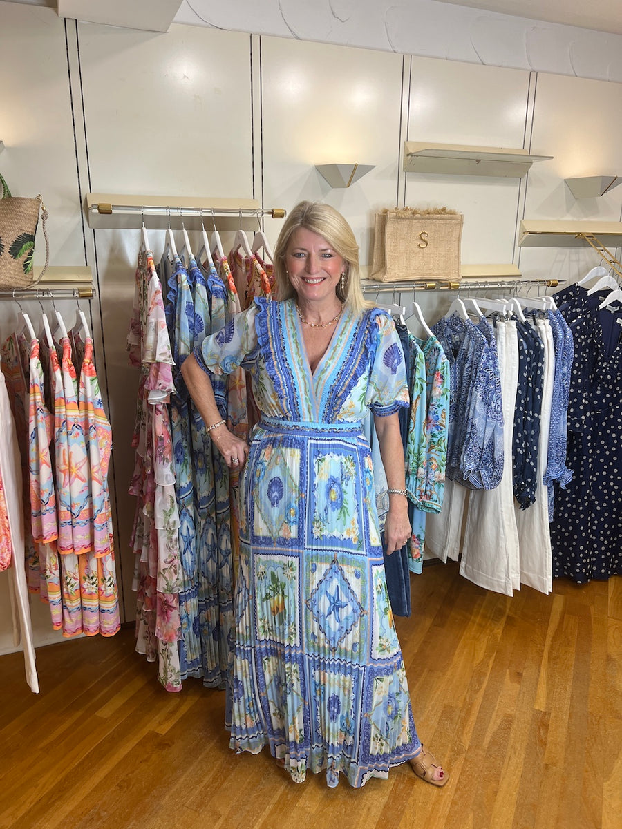 Blue Lovisa Washed Chiffon Maxi Dress – Angela Beer | The ultimate ...